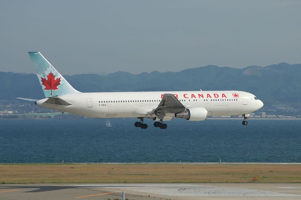 Air Canada Fleet Boeing 767-300ER Details and Pictures | AirlinesFleet.com