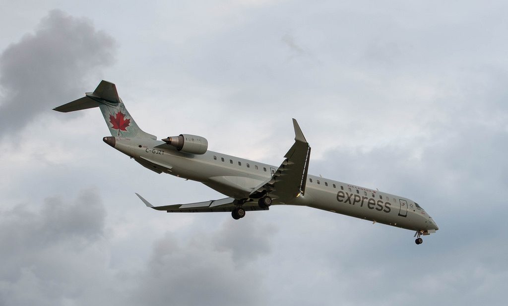 Air Canada Express Fleet (Jazz) Bombardier CRJ900 Details and Pictures ...