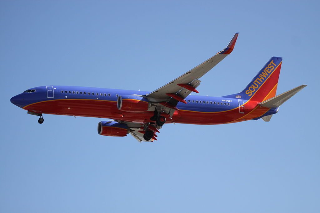 Southwest Airlines Fleet Boeing 737-800 Details and Pictures ...