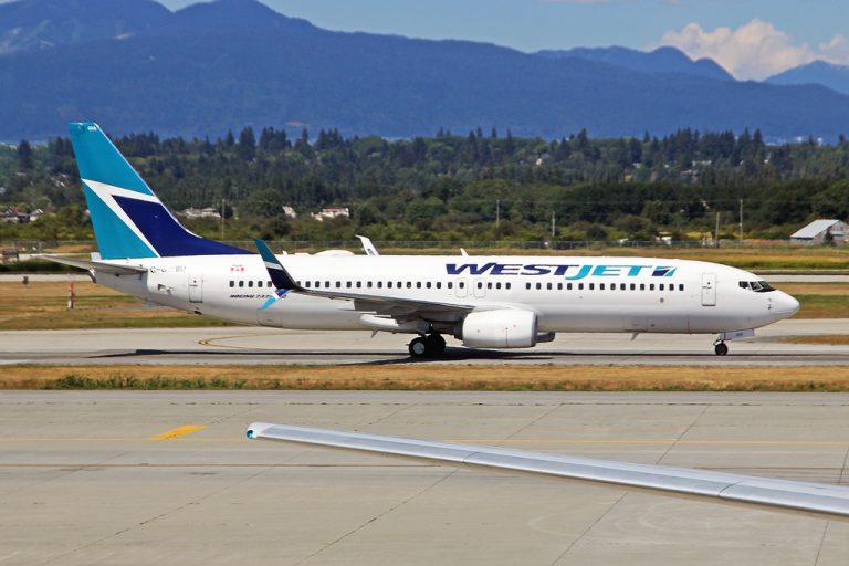 WestJet Fleet Boeing 737-800 Details and Pictures | AirlinesFleet.com