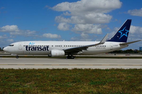Air Transat Fleet Boeing 737-800 Details and Pictures