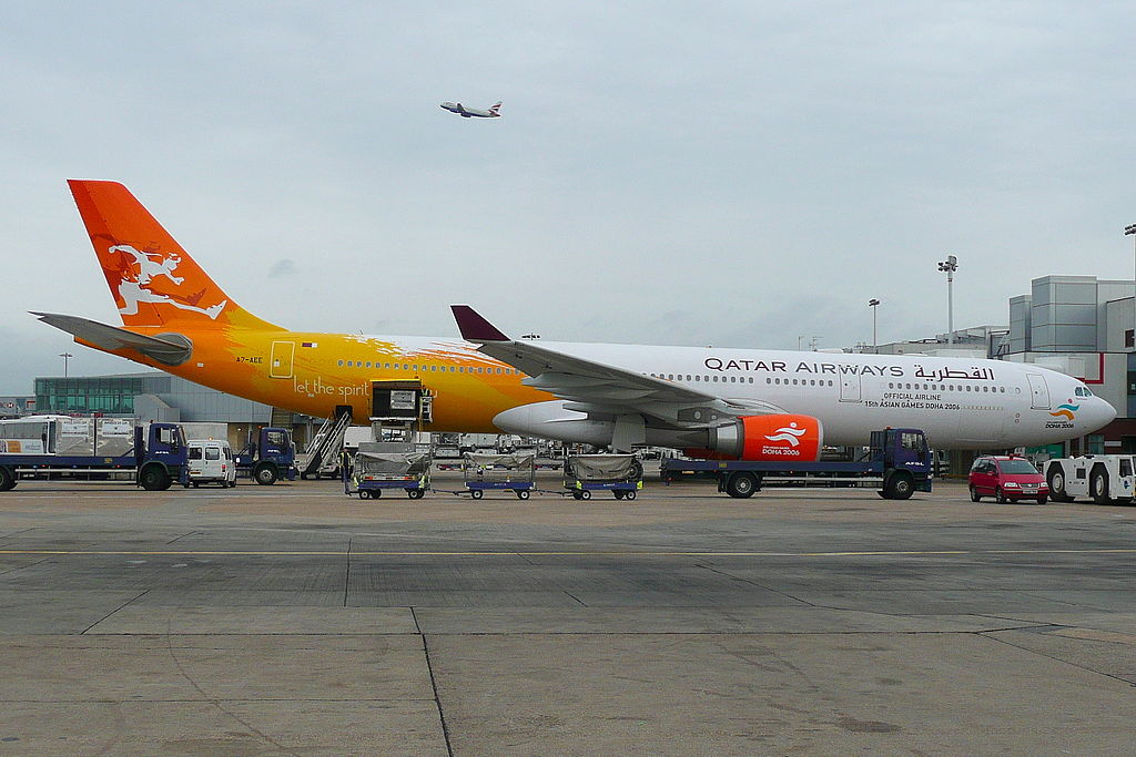 Qatar Airways Fleet Airbus A330-300 Details and Pictures