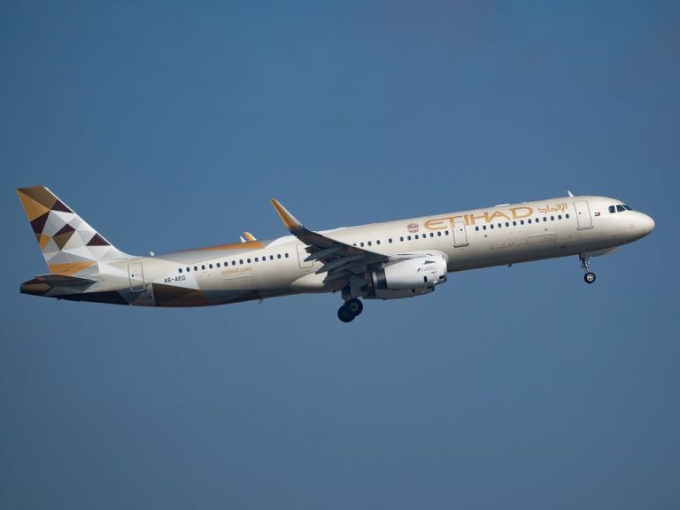 Etihad Airways Fleet Airbus A321-200 Details and Pictures