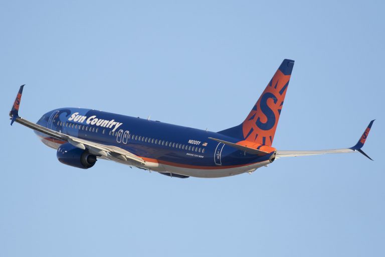 Sun Country Airlines Fleet Boeing 737-800 Details and Pictures