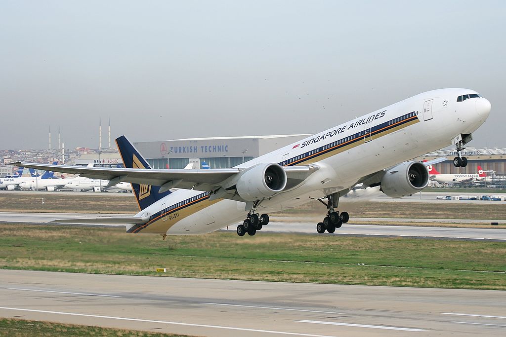 Singapore Airlines Fleet Boeing 777-300 Details and Pictures