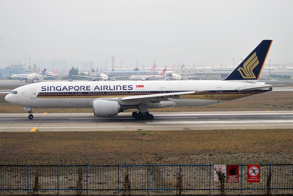 Singapore Airlines Fleet Boeing 777-200ER Details and Pictures