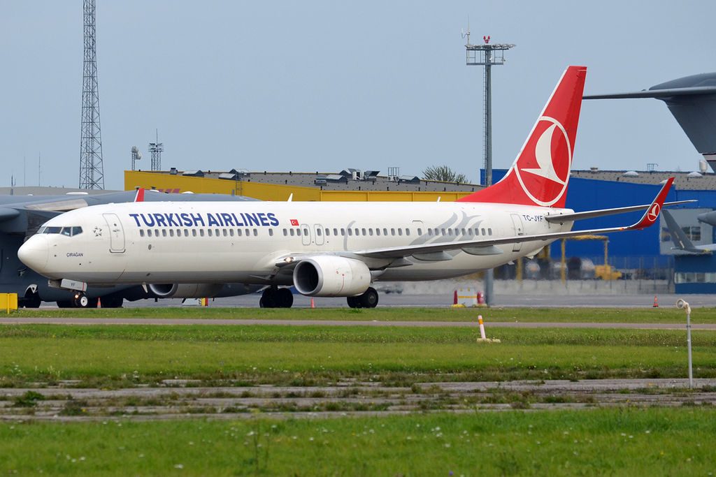 Turkish Airlines Fleet Boeing 737-900ER Details and Pictures