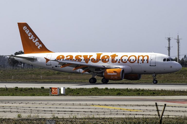 easyJet Fleet Airbus A319-100 Details and Pictures