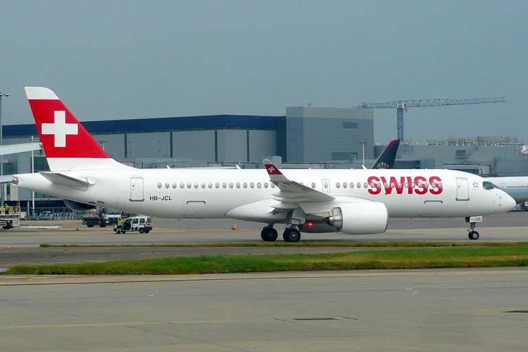 SWISS Fleet Bombardier CS300 Details and Pictures