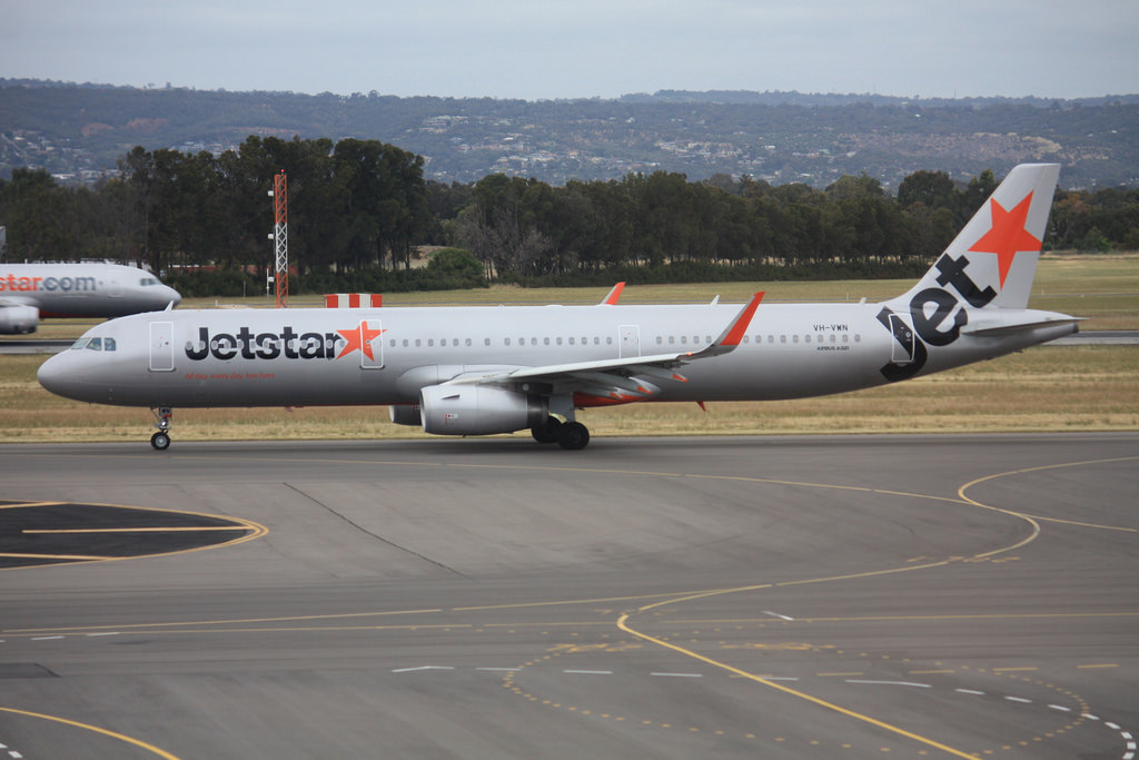 Jetstar Fleet Airbus A321-200 Details and Pictures
