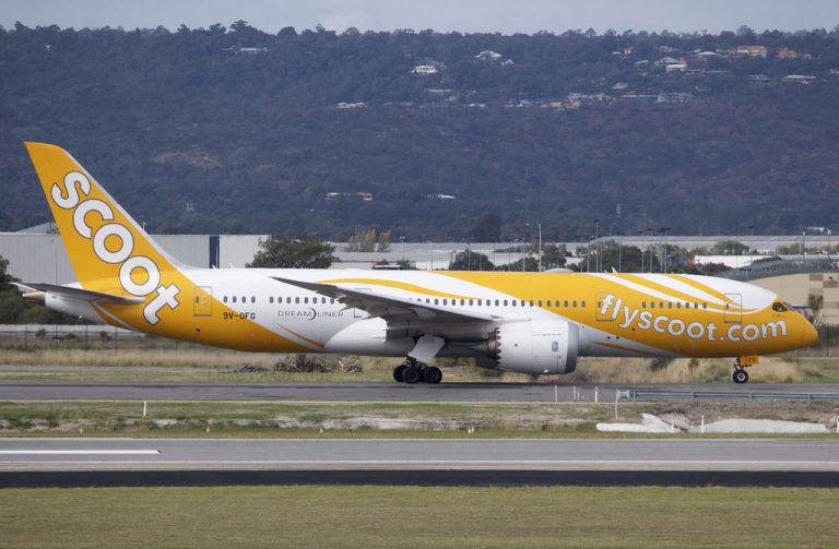 Scoot Airlines Fleet Boeing 787-8 Dreamliner Details and Pictures