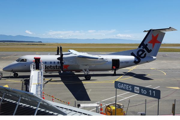 Jetstar Fleet Bombardier Dash 8 Q300 Details and Pictures