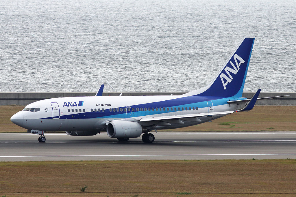 ANA Fleet Boeing 737-700 Details and Pictures