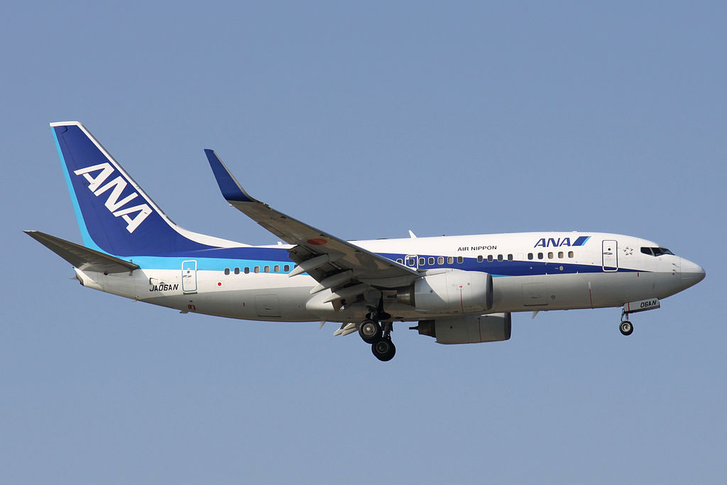 ANA Fleet Boeing 737-700 Details and Pictures
