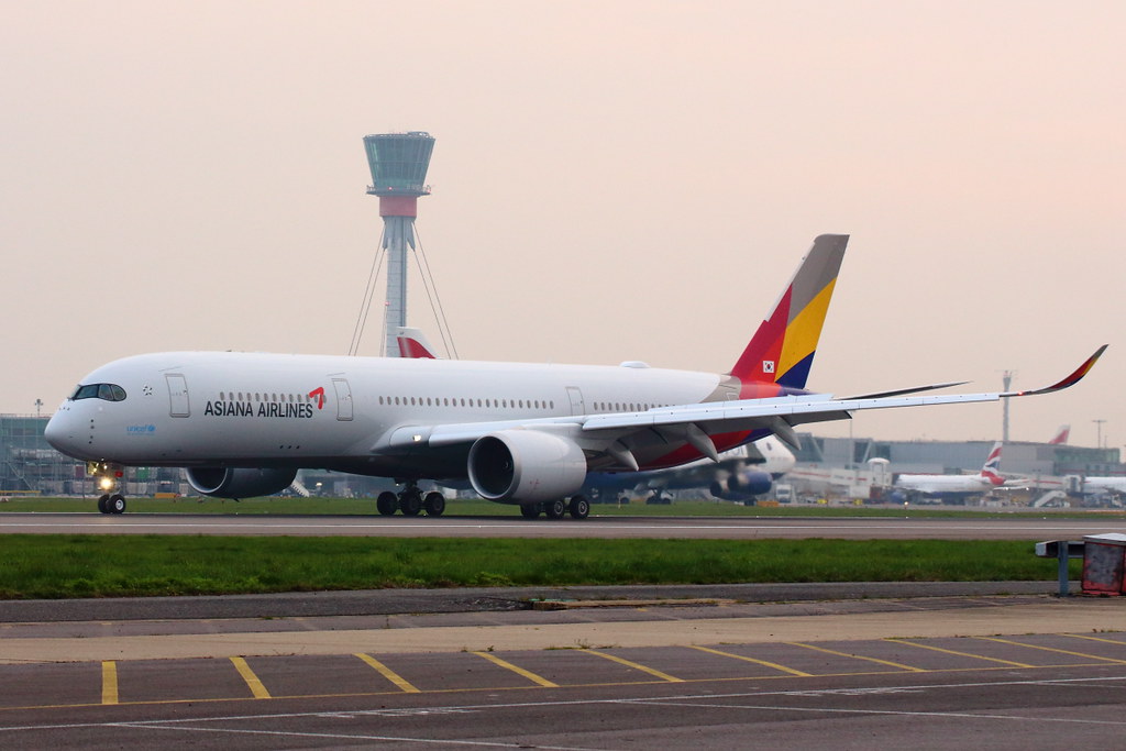 Asiana Airlines Fleet Airbus A350-900 Details and Pictures