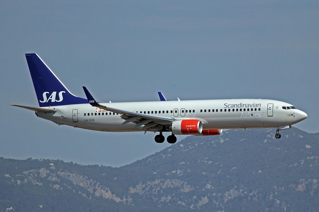 SAS Fleet Boeing 737-800 Details and Pictures