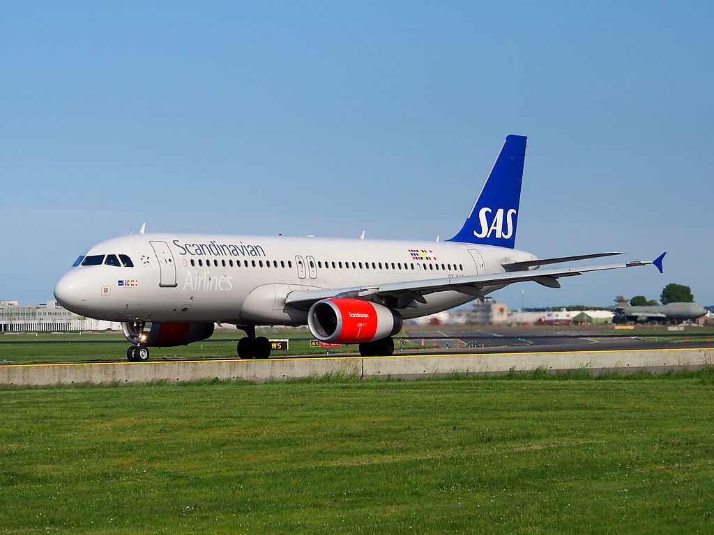 SAS Fleet Airbus A320-200 Details and Pictures