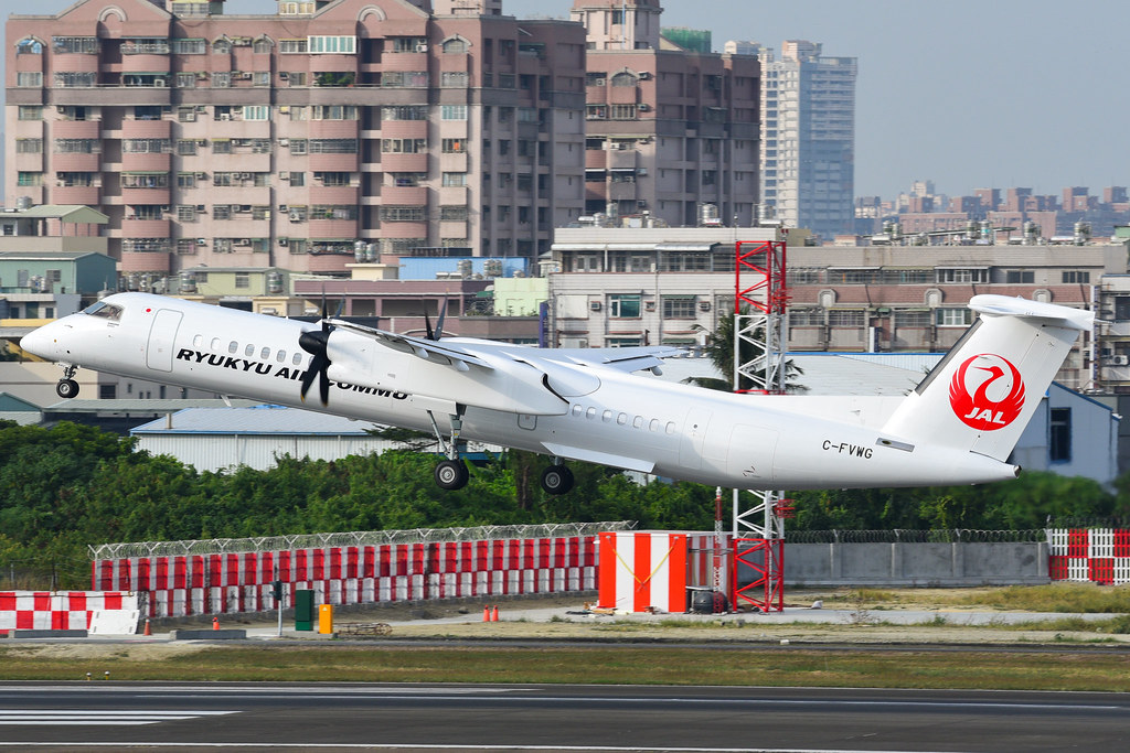 Japan Airlines Fleet Bombardier Dash 8 Q400 Details and Pictures