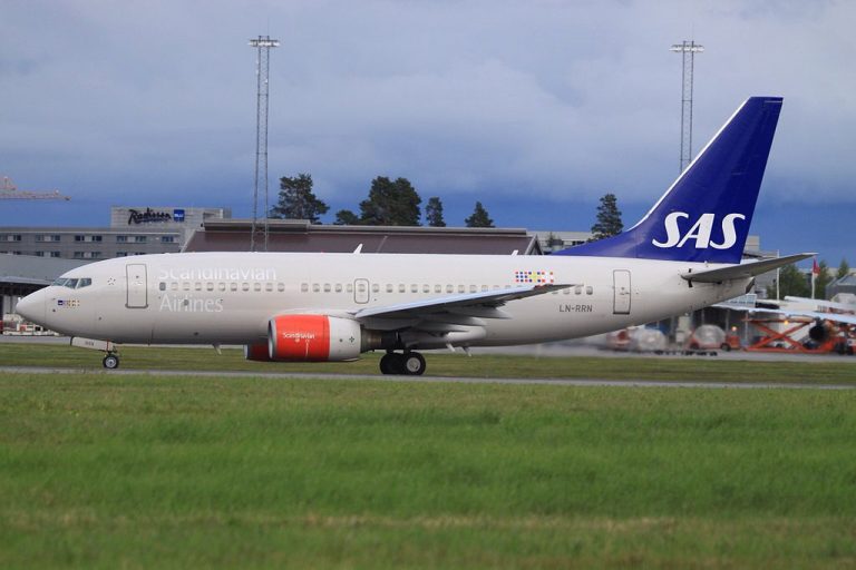 SAS Fleet Boeing 737-700 Details and Pictures