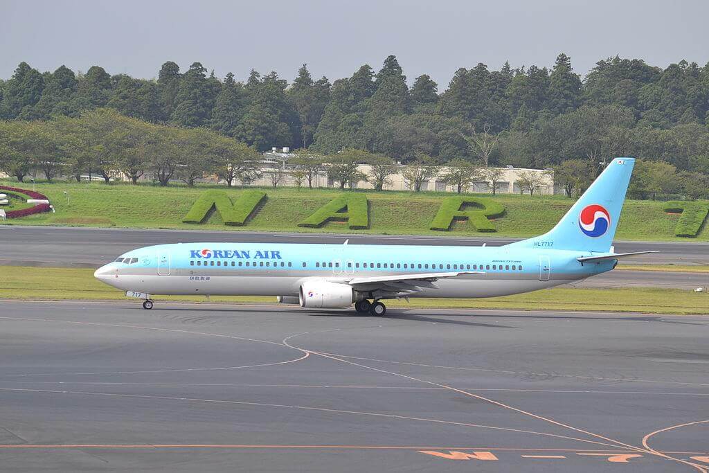Korean Air Fleet Boeing 737-900 Details and Pictures