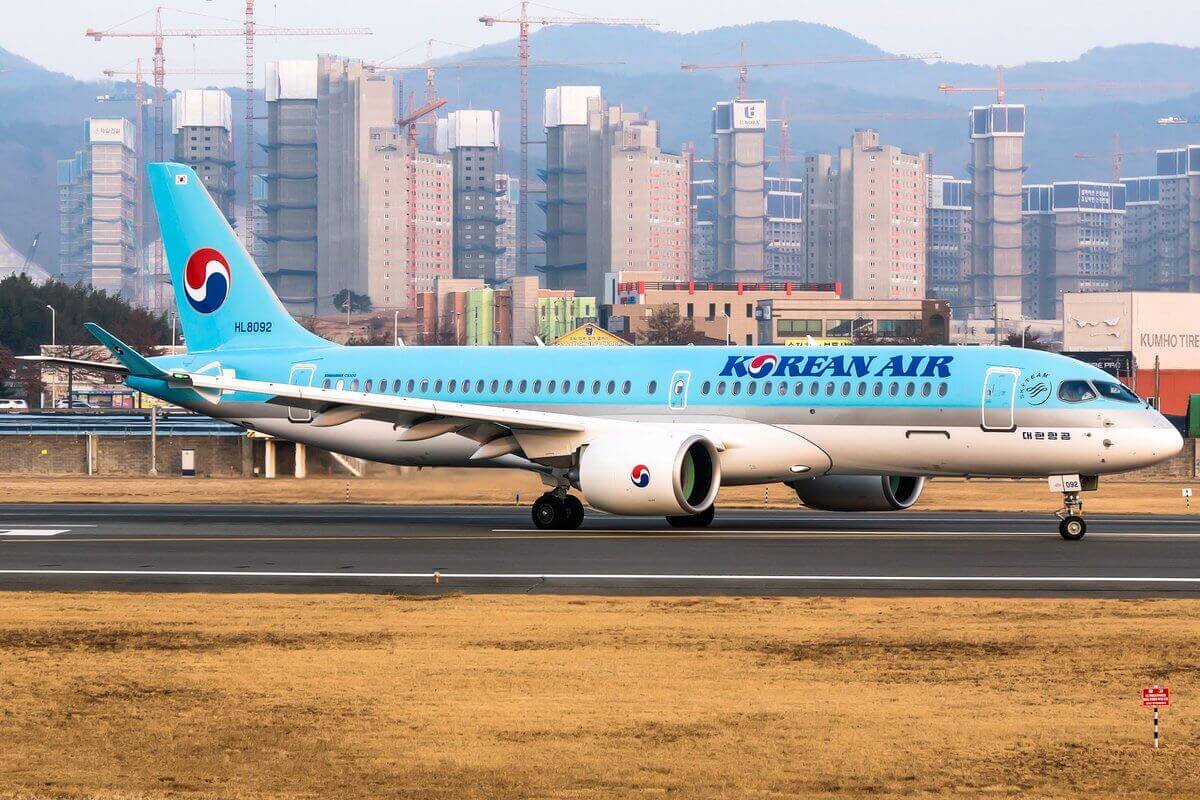 Korean Air Fleet Airbus A220-300 Details and Pictures