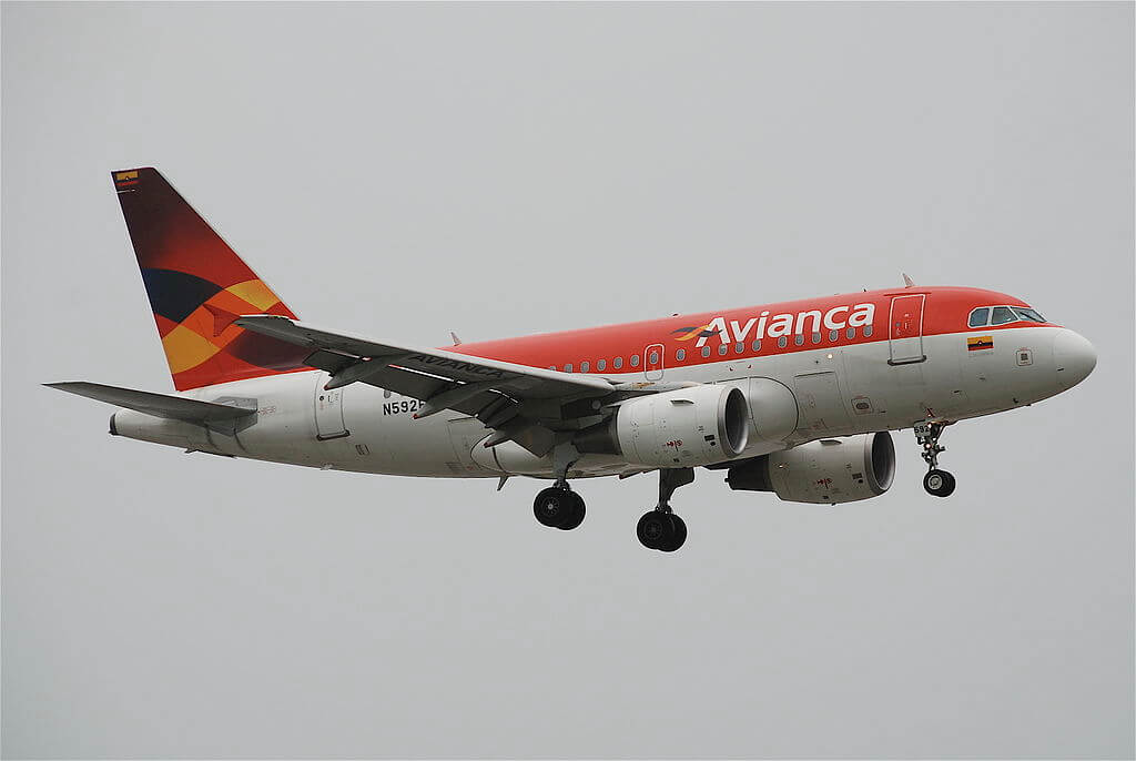 Avianca Fleet Airbus A318-100 Details and Pictures