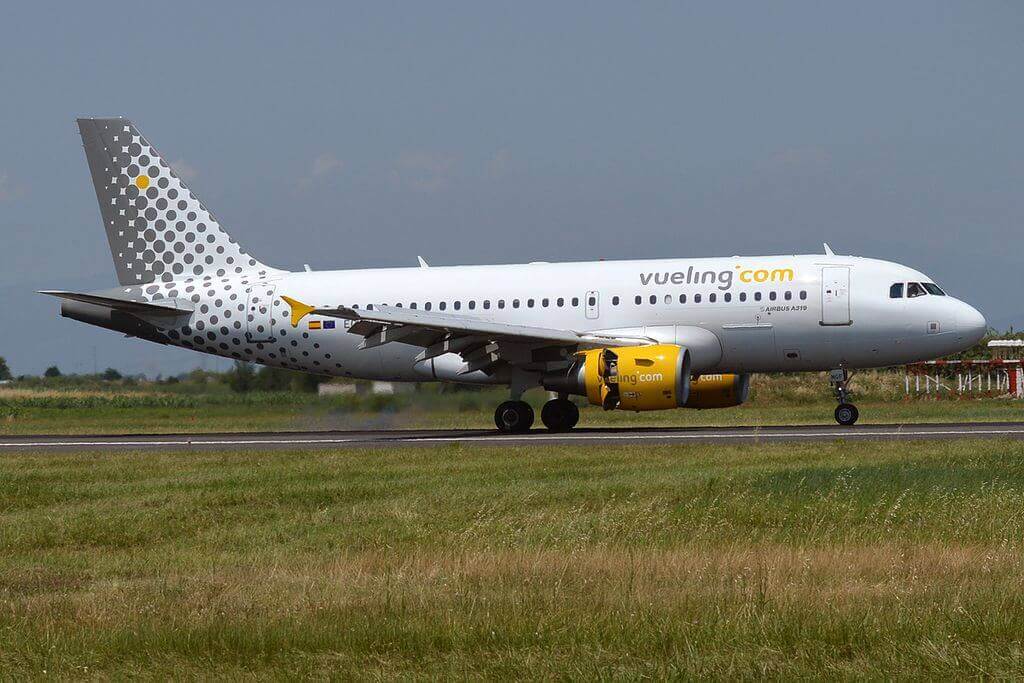 Vueling Airlines Fleet Airbus A319-100 Details and Pictures