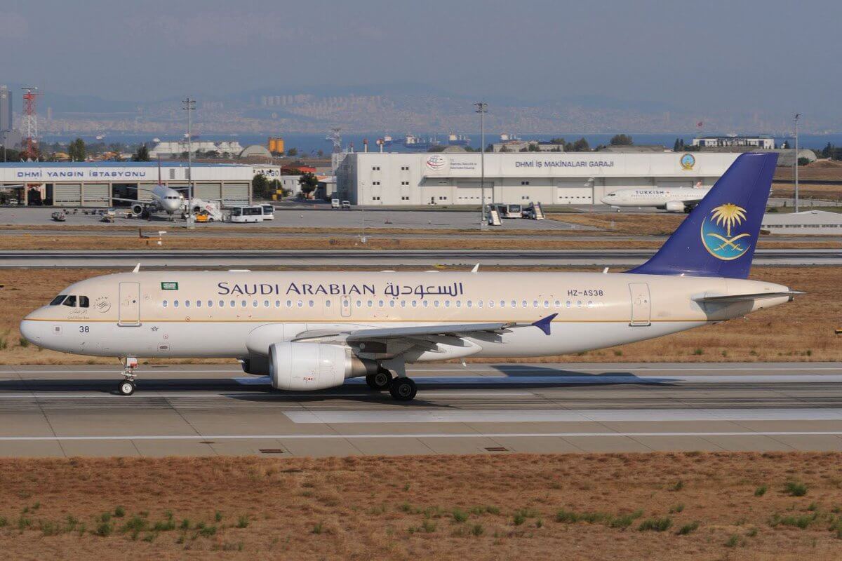 Saudia Fleet Airbus A320-200 Details and Pictures