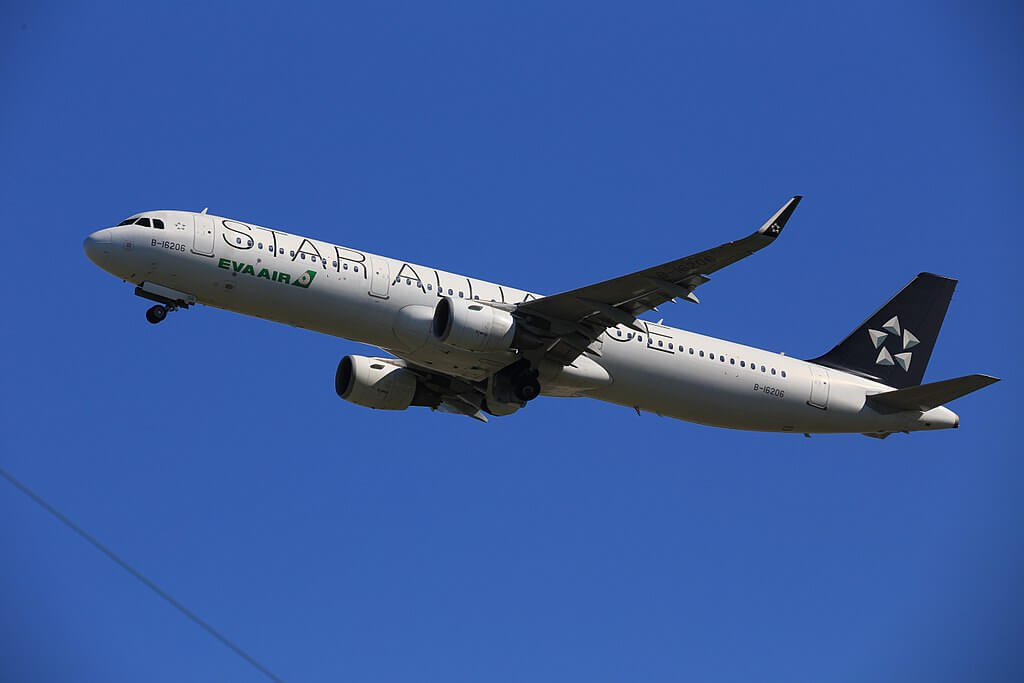 EVA Air Fleet Airbus A321-200 Details and Pictures