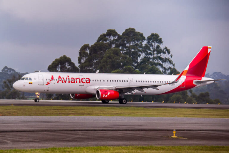 Avianca Fleet Airbus A321-200ceo/neo Details and Pictures
