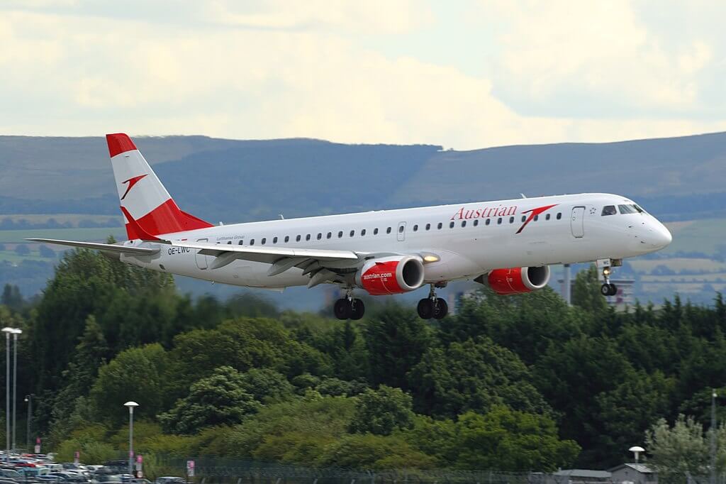 Austrian Airlines Fleet Embraer 195 Details and Pictures