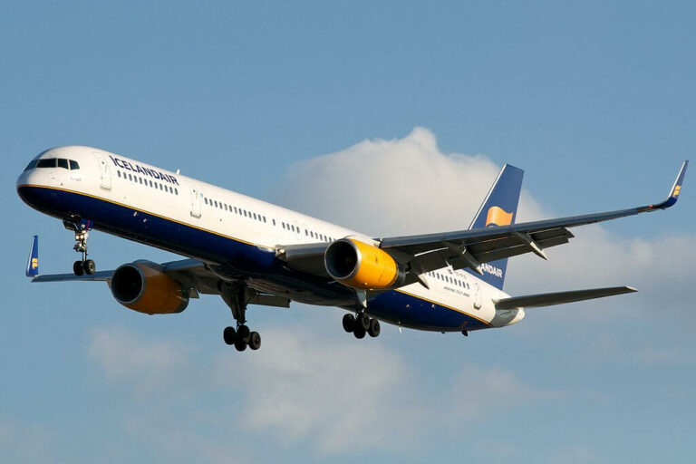 Icelandair Fleet Boeing 757-300 Details and Pictures