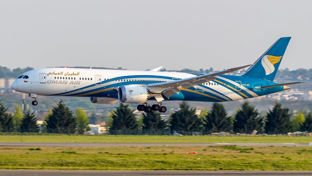 Oman Air Fleet Boeing 787-9 Dreamliner Details and Pictures
