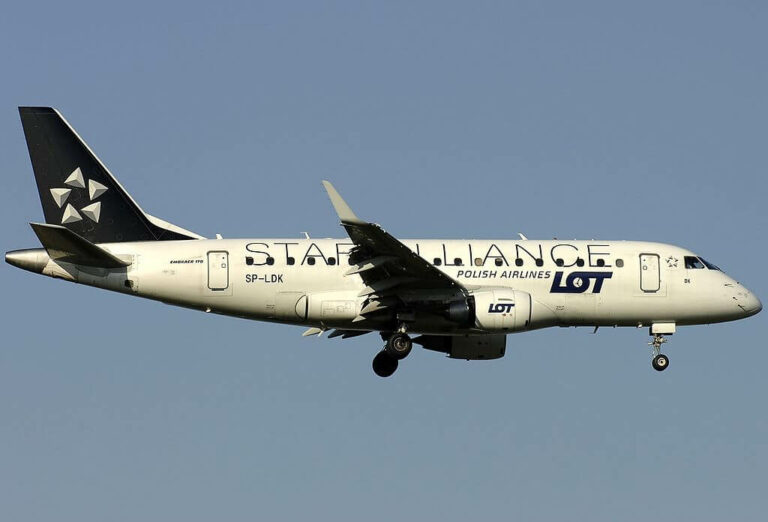 LOT Polish Airlines Fleet Embraer ERJ-170/175 Details and Pictures