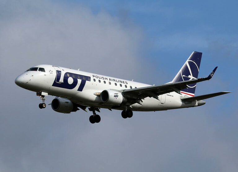 LOT Polish Airlines Fleet Embraer ERJ-170/175 Details and Pictures
