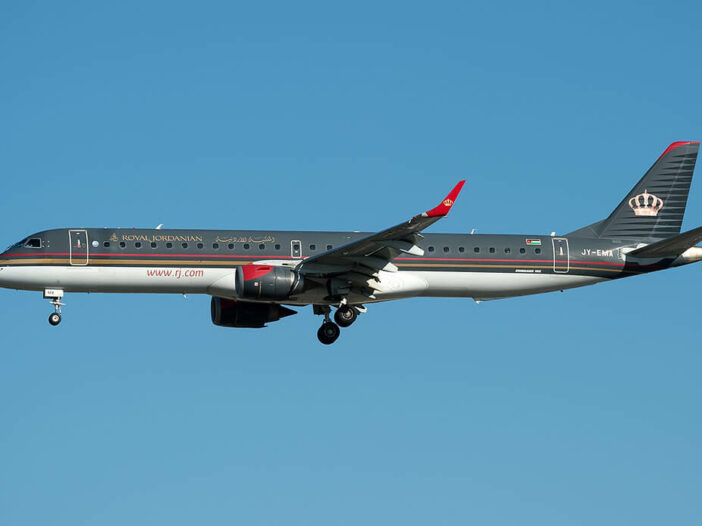 Royal Jordanian Fleet Embraer ERJ-195 Details and Pictures ...